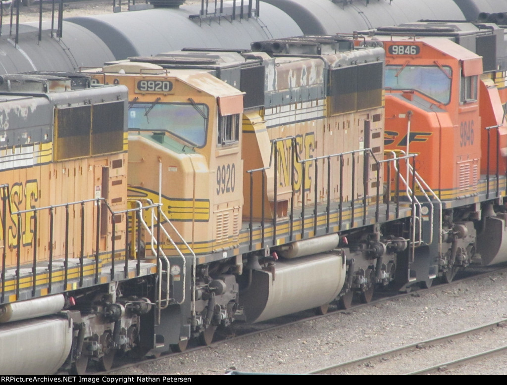 BNSF 9920